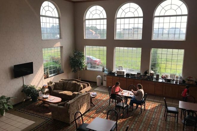 super 8 by wyndham harrisburg hershey north