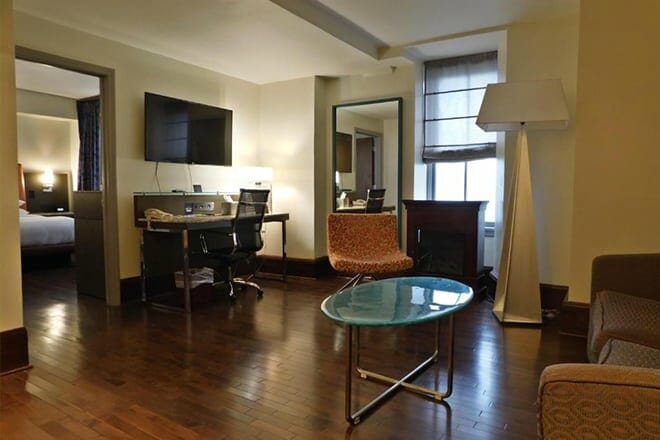 The Tudor Arms Hotel Cleveland - a DoubleTree by Hilton