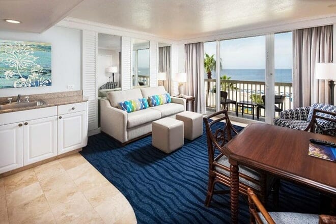 tradewinds island grand resort