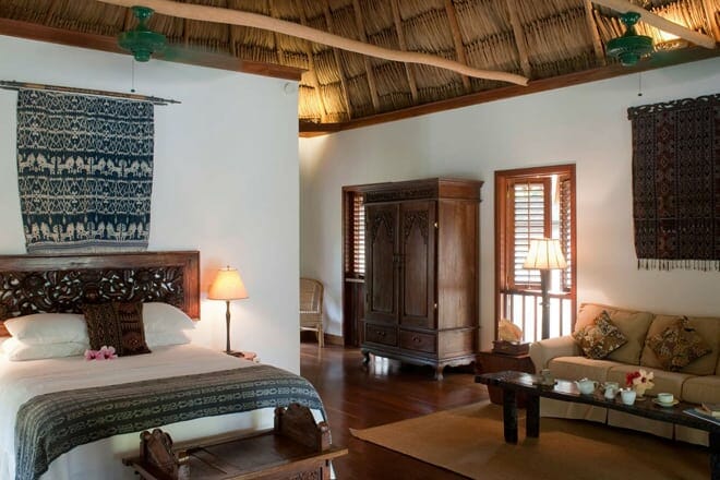 turtle inn &mdash; placencia