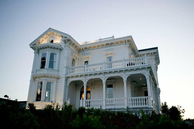 West Cliff Inn, A Four Sisters Inn