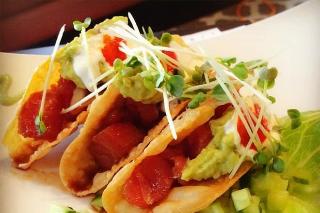 572 Social Kitchen and Lounge