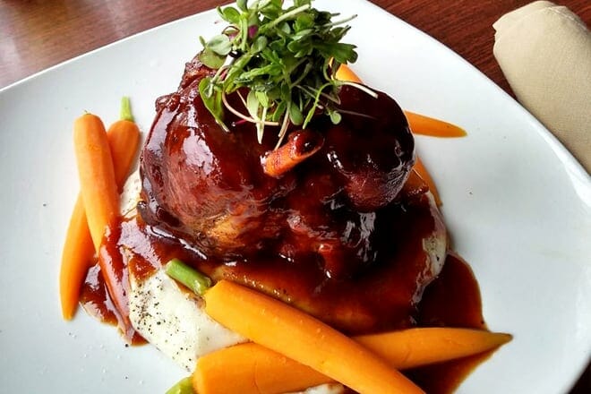 a&rsquo;bravo bistro & wine bar