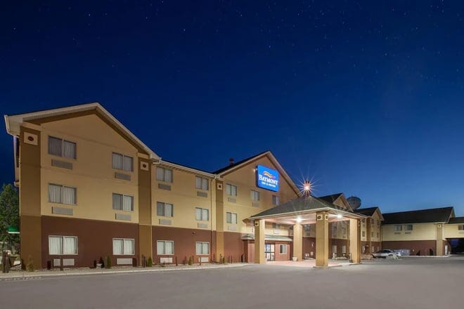 baymont by wyndham south haven