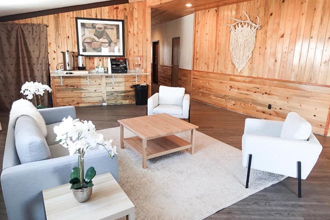 Bryce UpTop Lodge (formerly Foster's Bryce Canyon Motel)