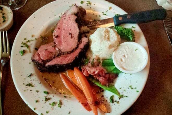 caspian cafe mediterranean