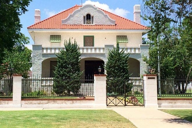 Clary Sage Bed & Breakfast