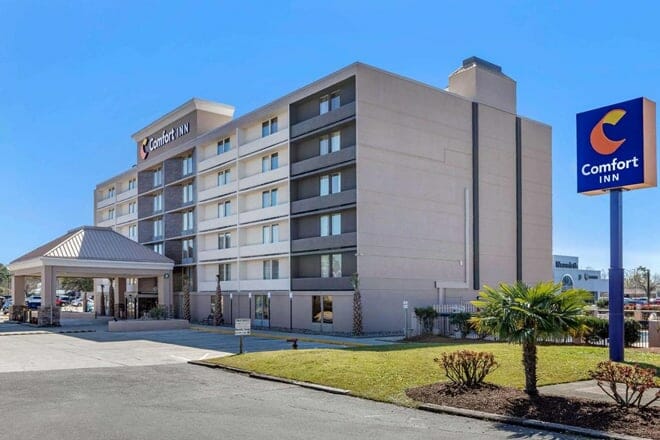 comfort inn university