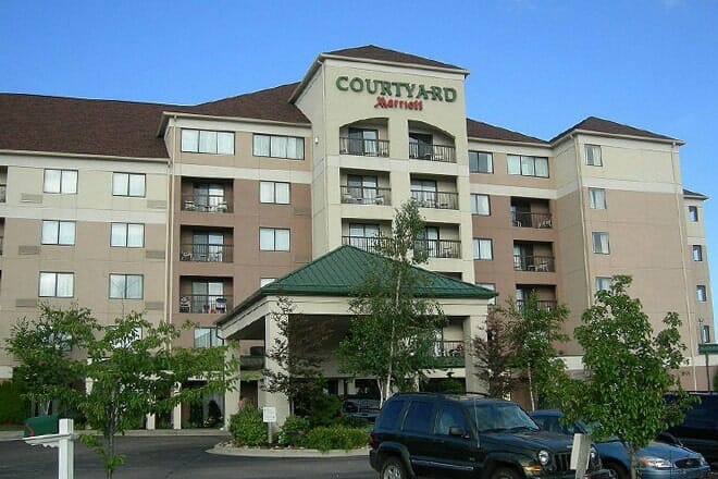 courtyard erie ambassador conference center