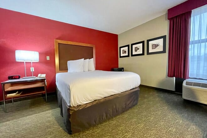 FairBridge Inn & Suites Fort Wayne