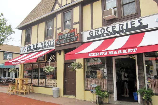 herb&rsquo;s market