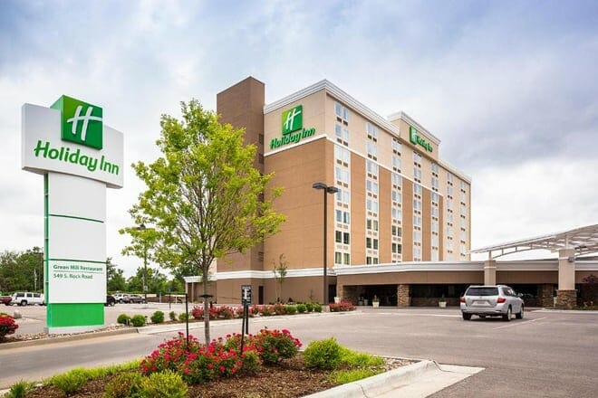 holiday inn wichita east i-35