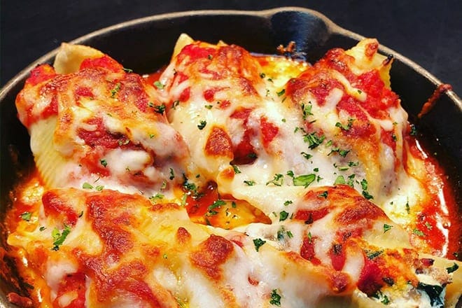 italia at river city