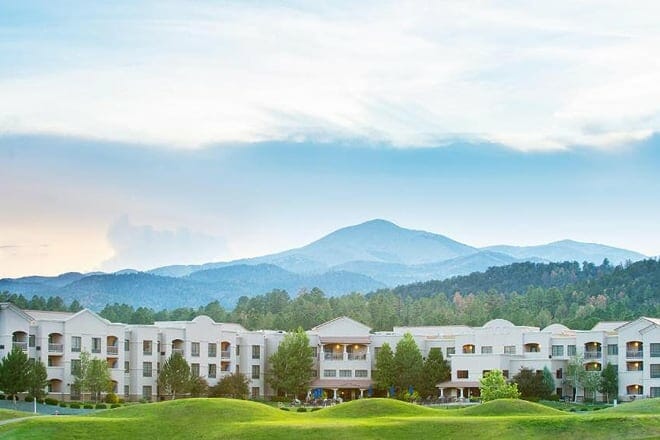 mcm elegante lodge & resort