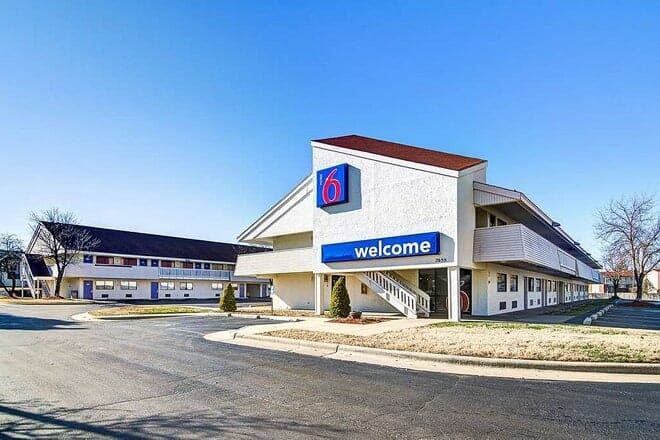 motel 6 springfield