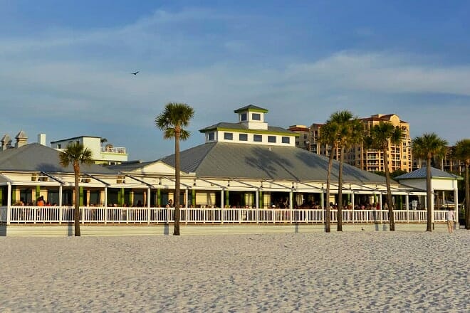 Palm Pavilion Beachside Bar & Grill
