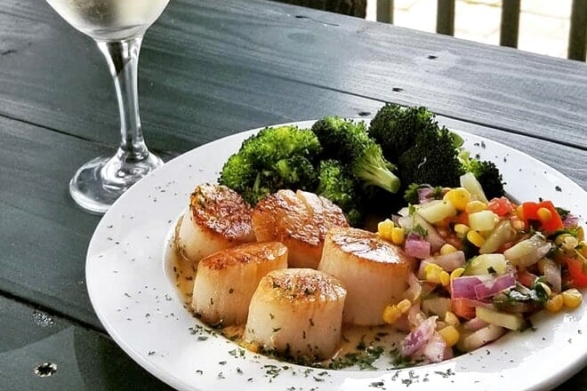 savannah&rsquo;s oyster house