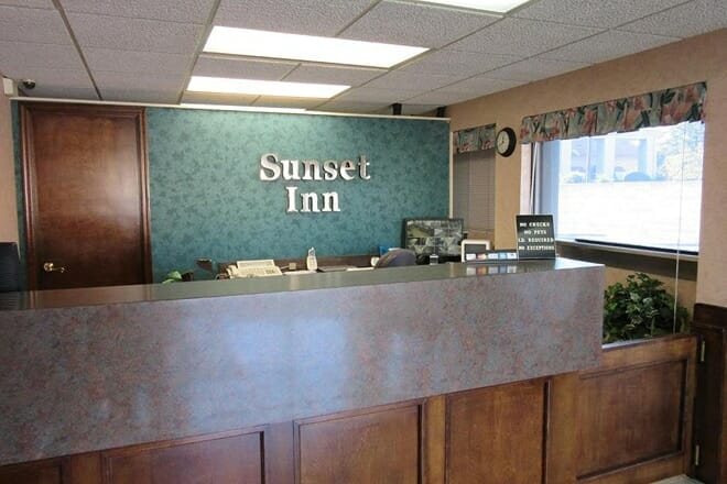 sunset inn
