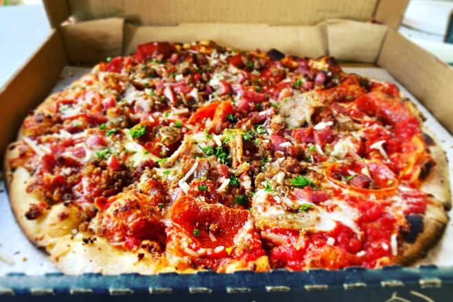 the mill boardwalk bar and brick oven pizza