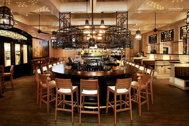 tommy bahama restaurant & bar