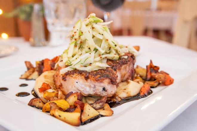 1911 restaurant at the terrace inn