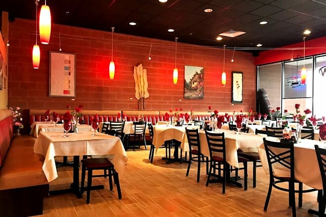 asian caf&eacute; and grill