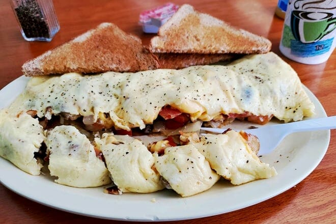 beachside grill deli