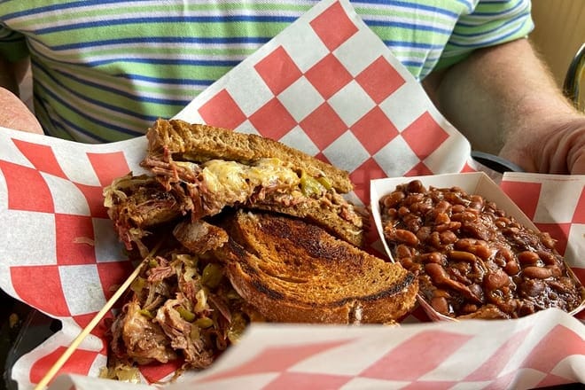 bobby d&rsquo;s bbq at the english kitchen