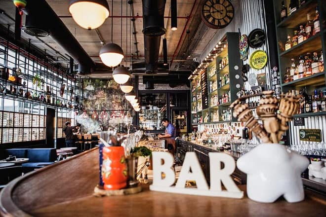 carnaval bar &mdash; san isidro