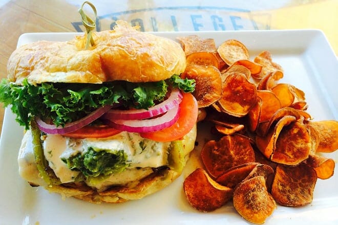 college street brewhouse & pub