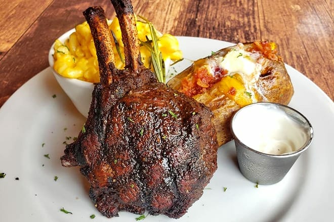 cowboys & angels restaurant and bar