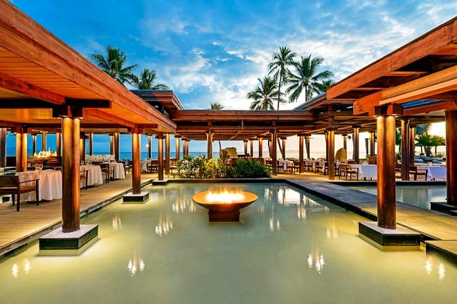 flying fish restaurant (permanently closed) &mdash; denarau island