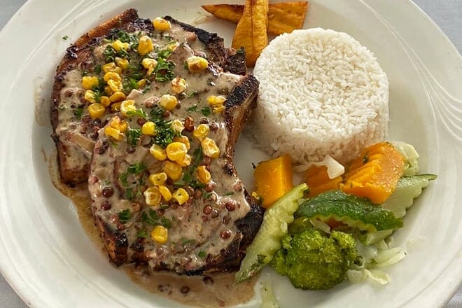 hemingway&rsquo;s caribbean cafe &mdash; saint john