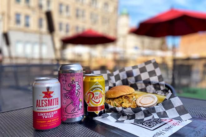 jack brown&rsquo;s beer & burger joint