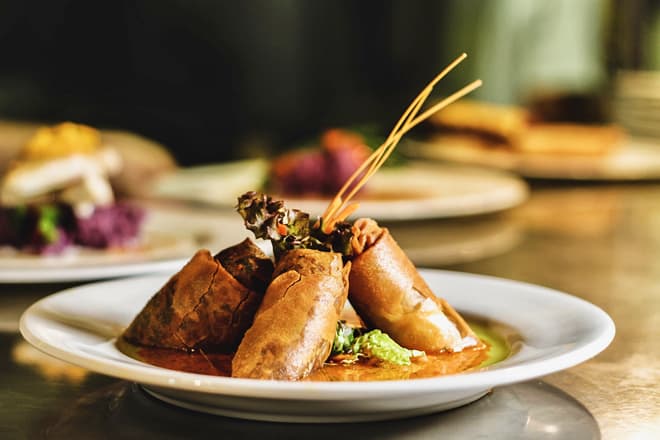 Jackie Rey's 'Ohana Grill