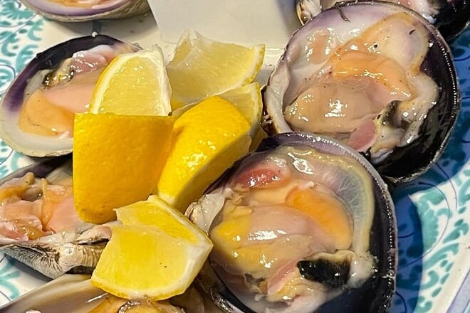 larsen&rsquo;s fish market