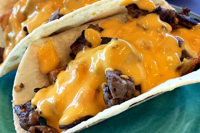 lobo&rsquo;s tacos and tequilla