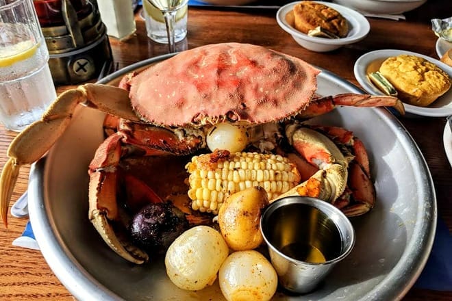 Lucas Wharf Restaurant & Bar