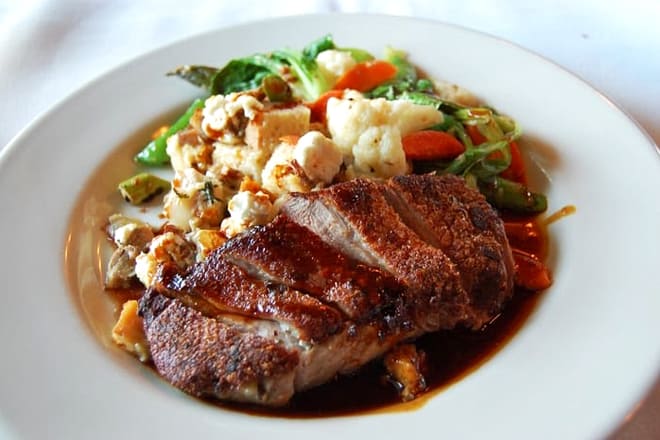 maccallum house restaurant