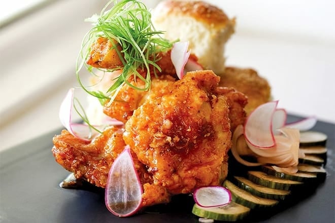 notch modern kitchen & bar