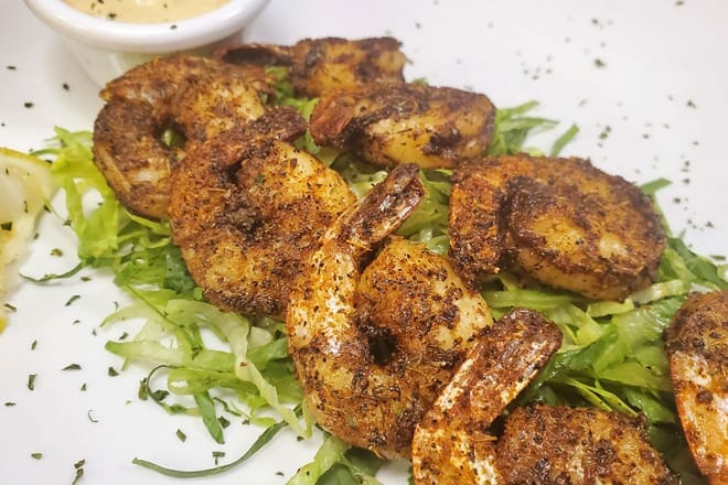 Ovation Bistro & Bar