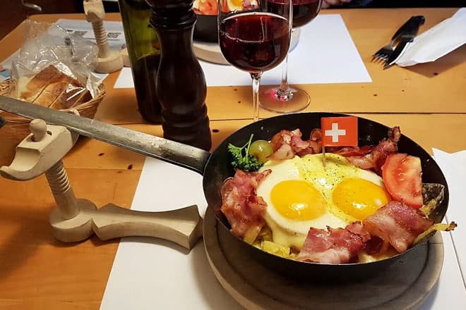 restaurant brasserie anker &mdash; bern