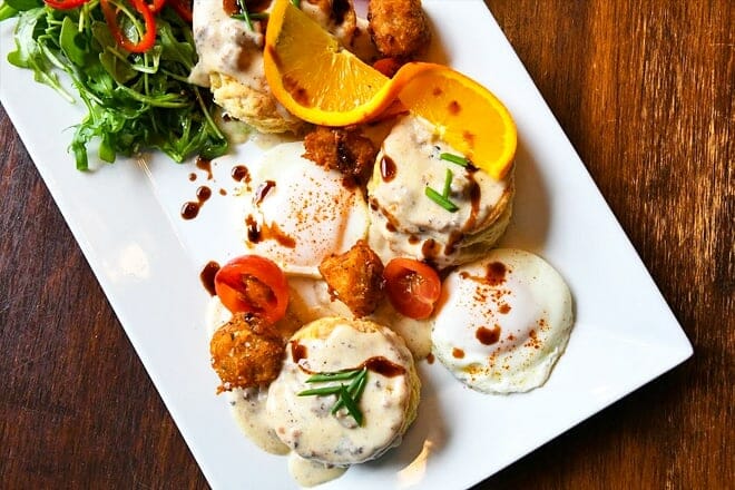 riviera supper club & piano bar