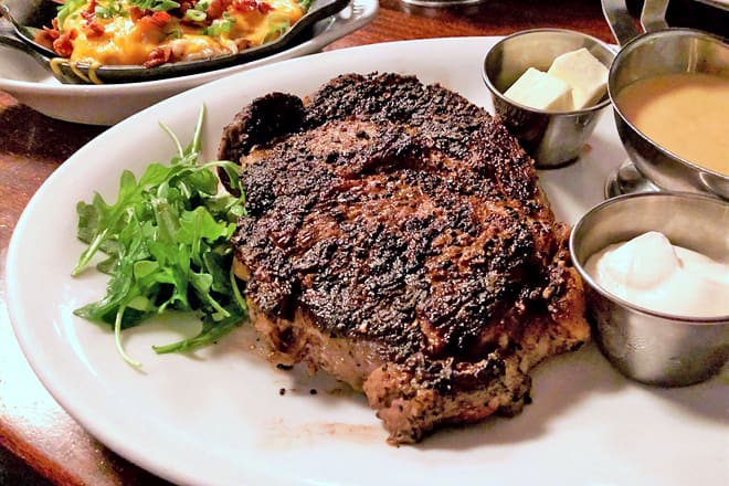 seared 1200 chophouse