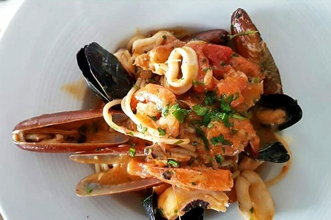 sky restaurant and panoramic bar