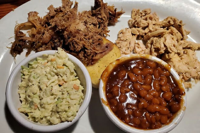 smokey bones springfield