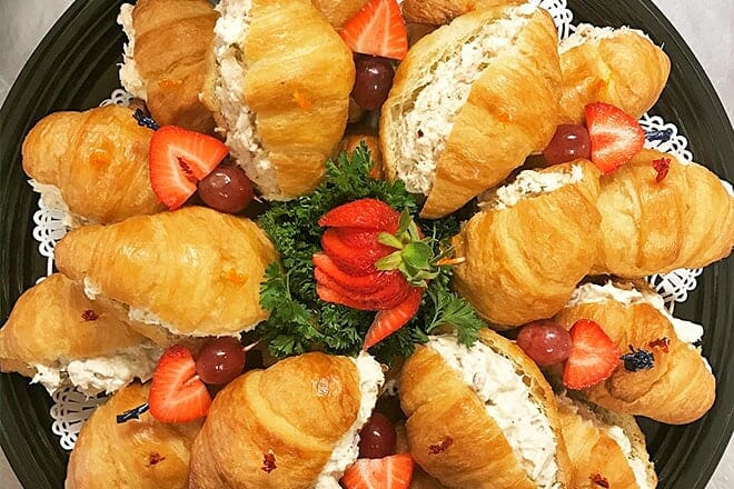 Sweetberries Frozen Custard & Eatery