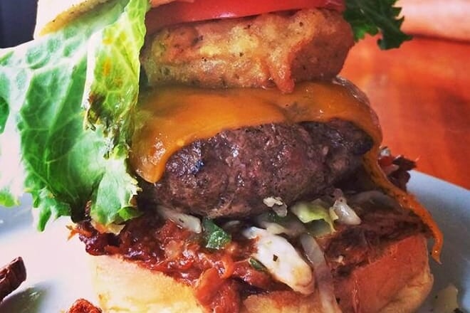 the landing beach bar (formerly eat @ cane bay)