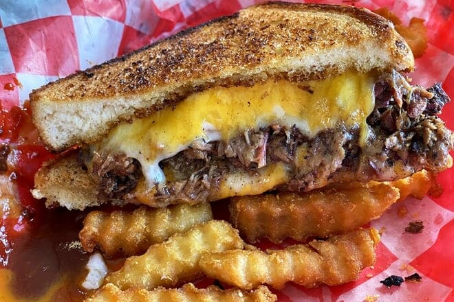 the red top pit stop