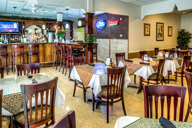 baba&rsquo;s gyro and kabob